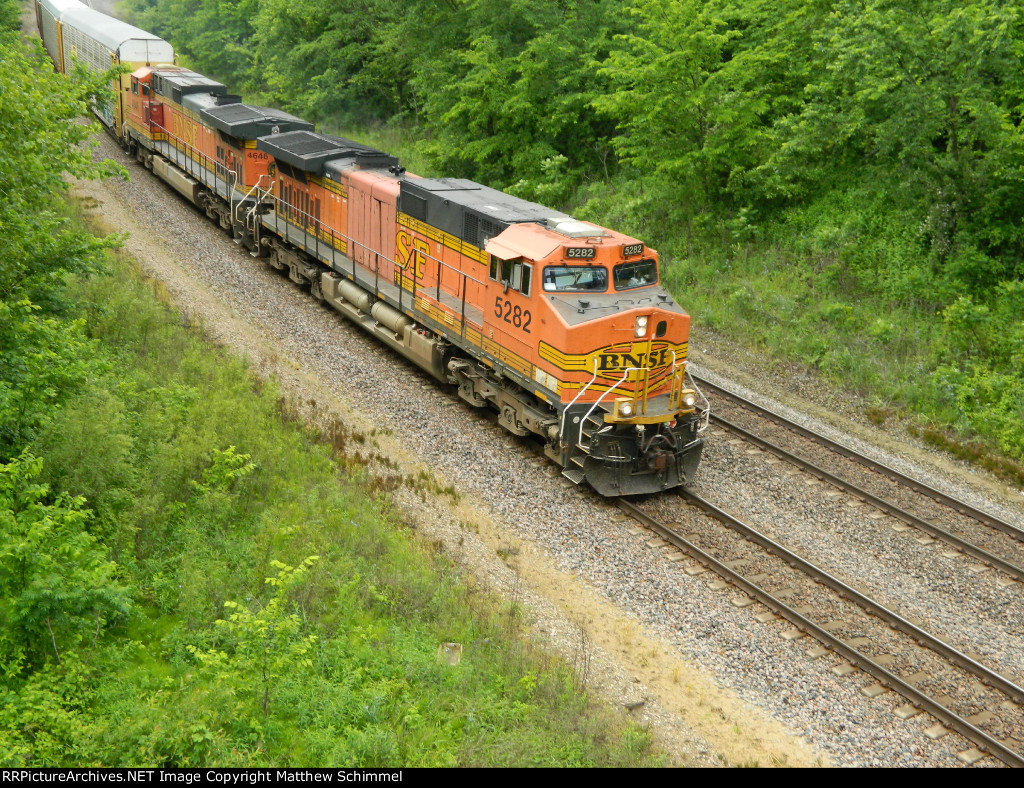 BNSF 5282